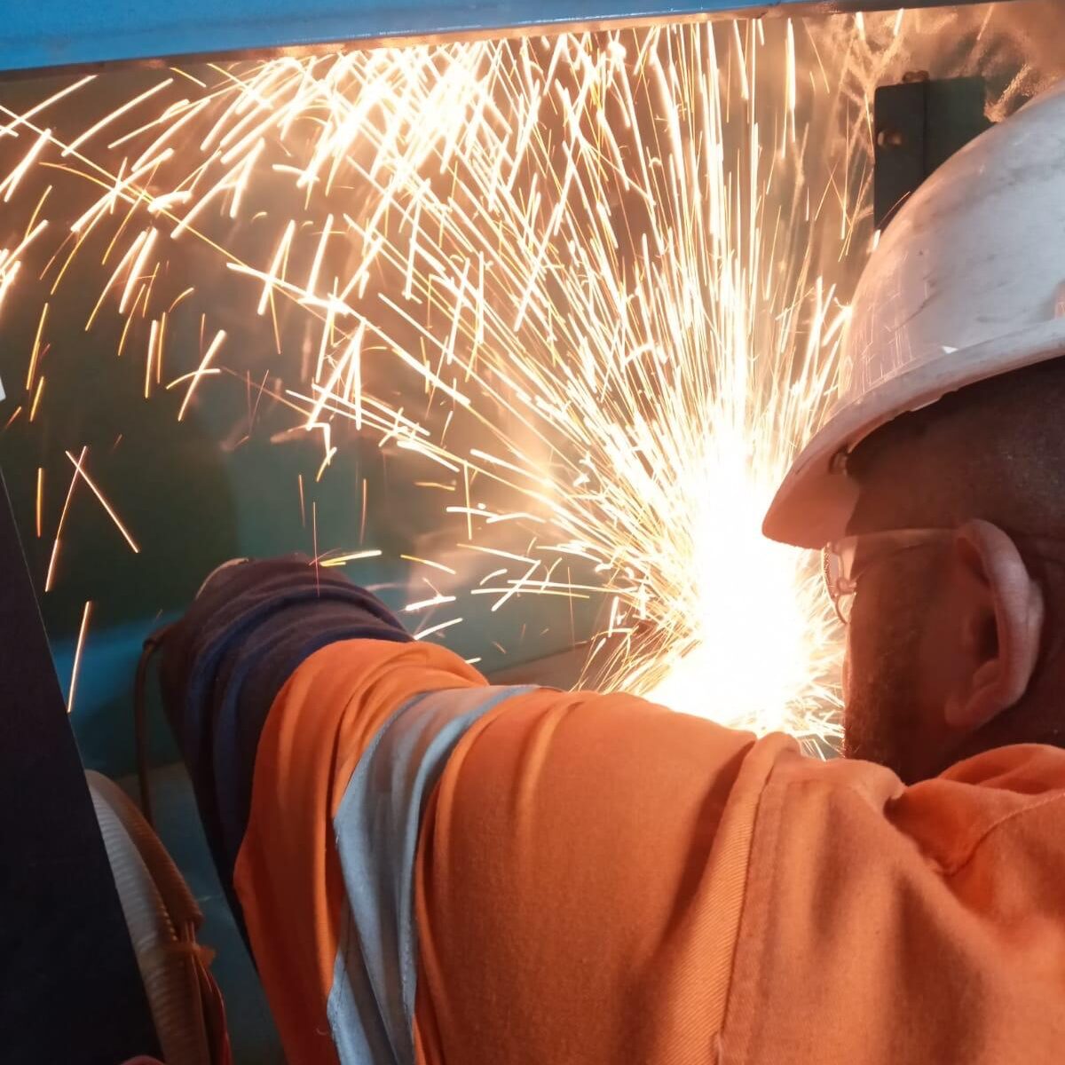 About Us – AUSTEC GROUP